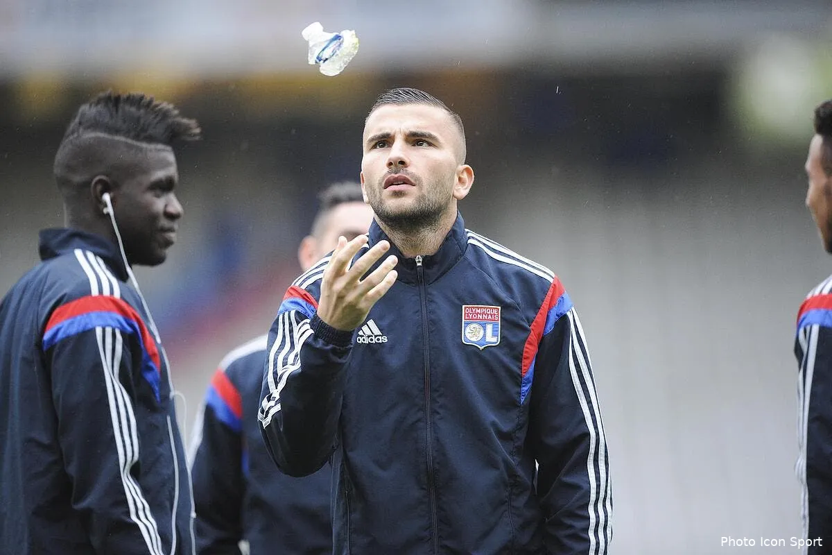Anthony Lopes entonne la positive attitude version OL